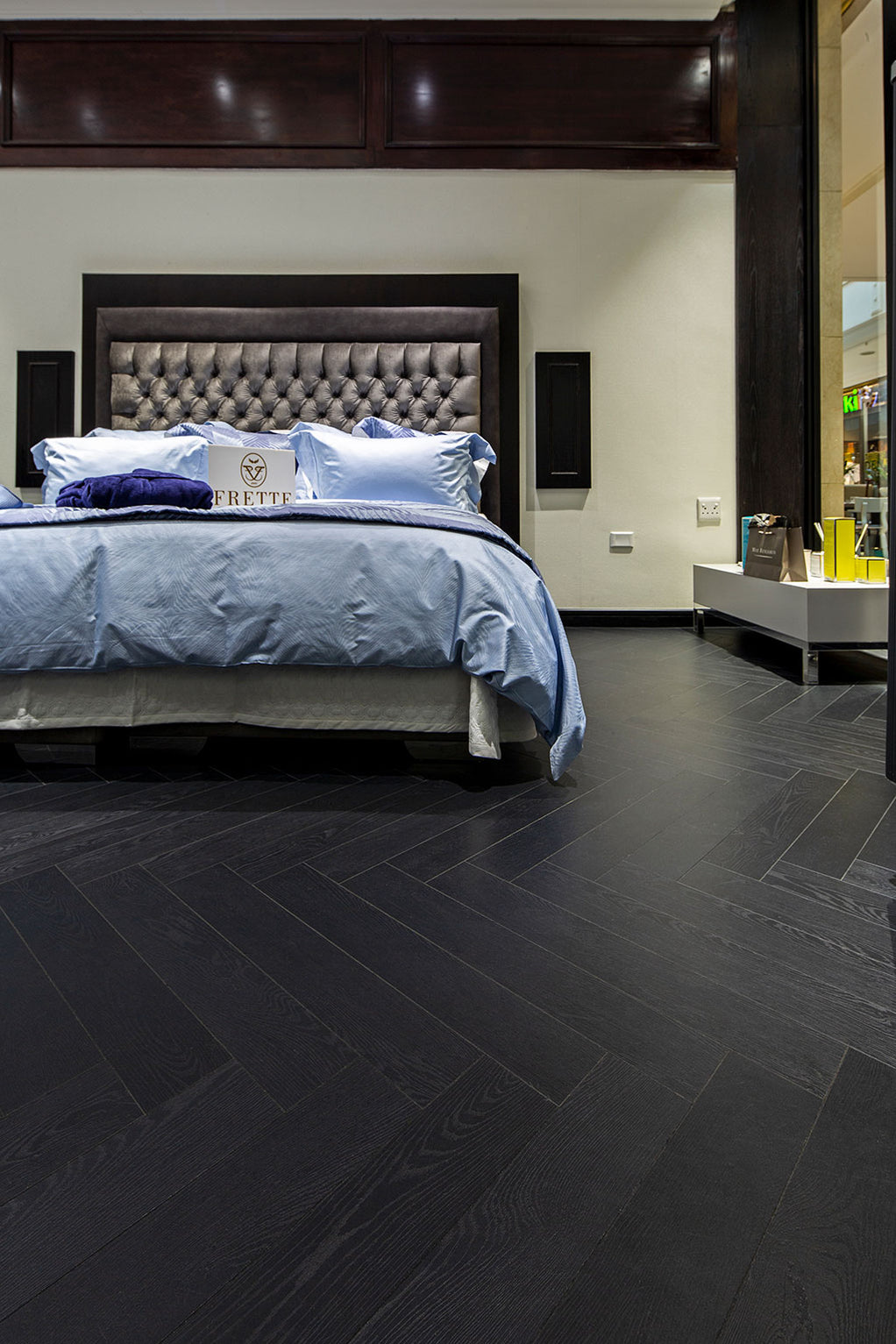 Finfloor Authentic Herringbone — Kalley